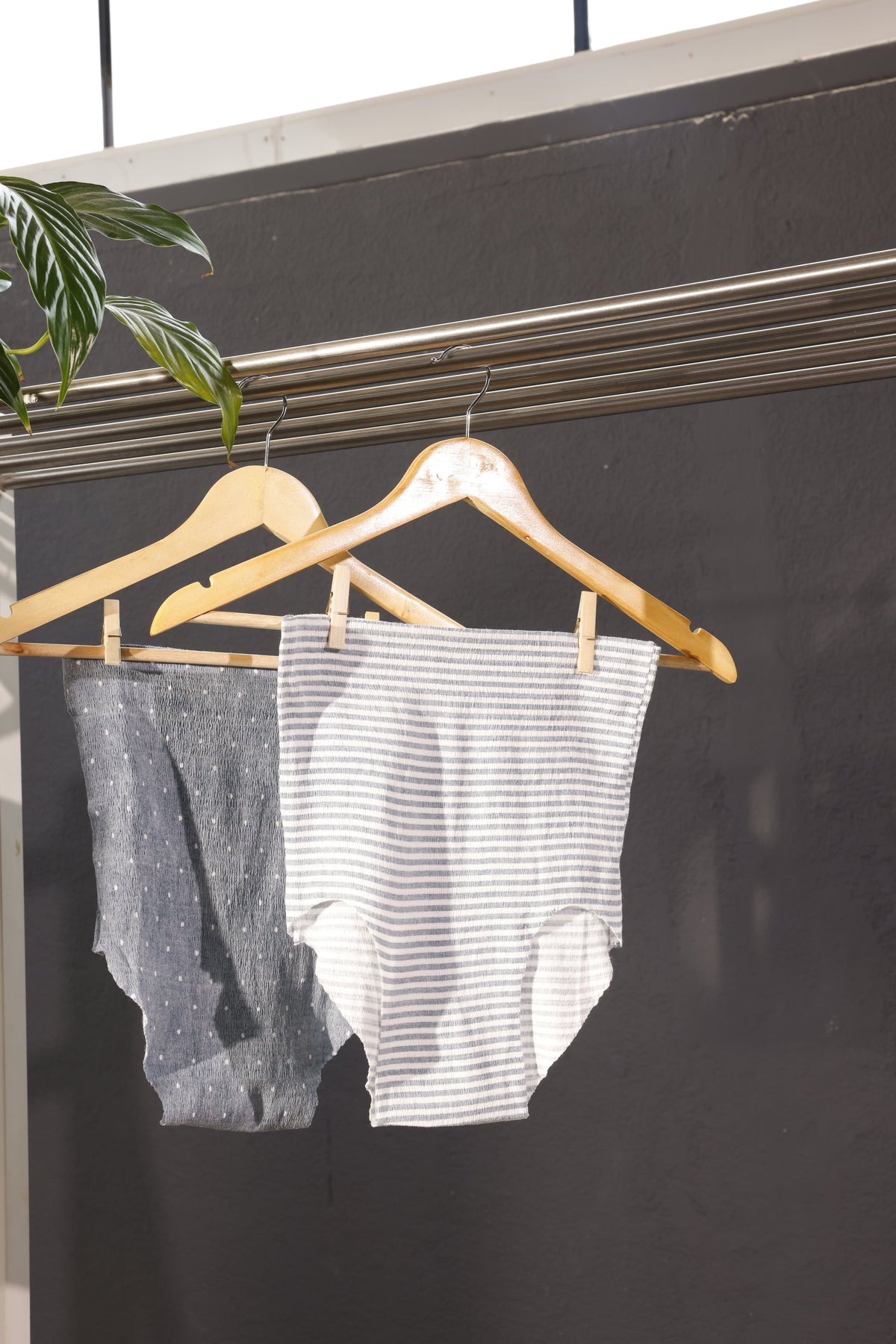 Mina Roe | Luxury Maternity Wear